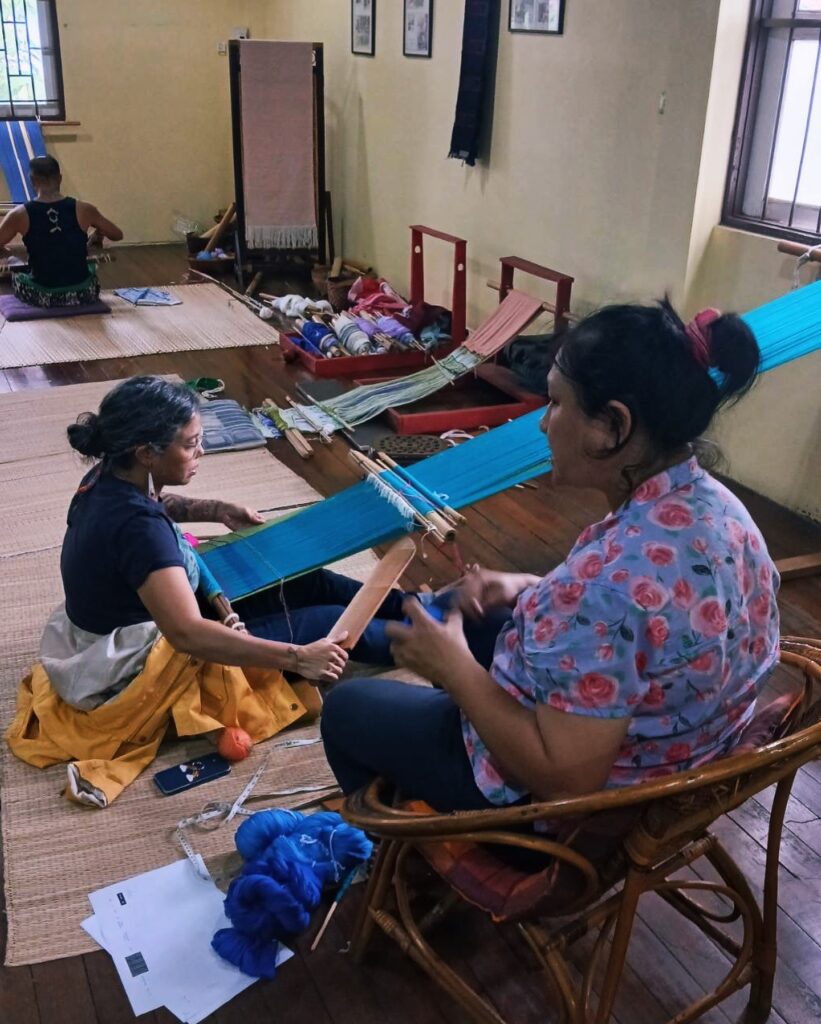 Two lovely friends took full day weaving classes in Chiang Mai – Thai ...